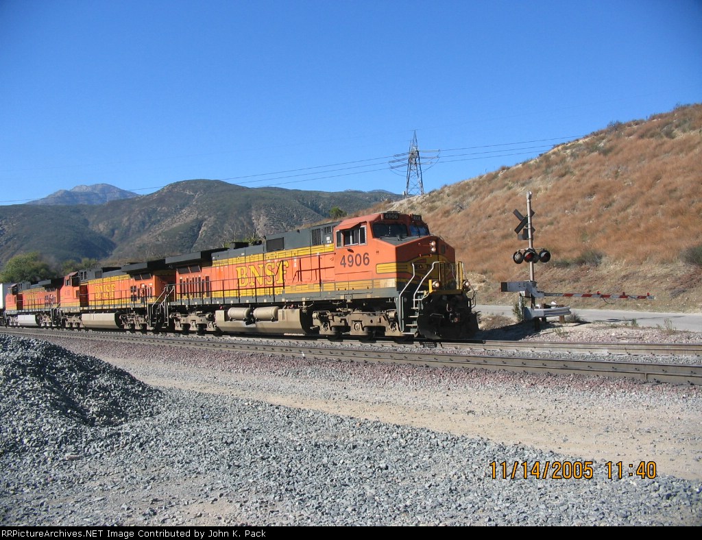 BNSF 4906